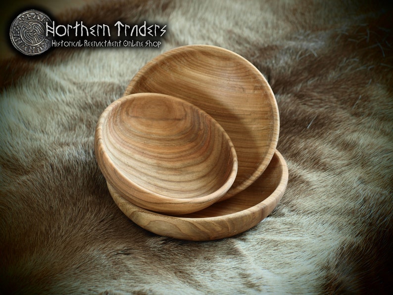 Set of 3 Medieval Wooden Bowls - Etsy