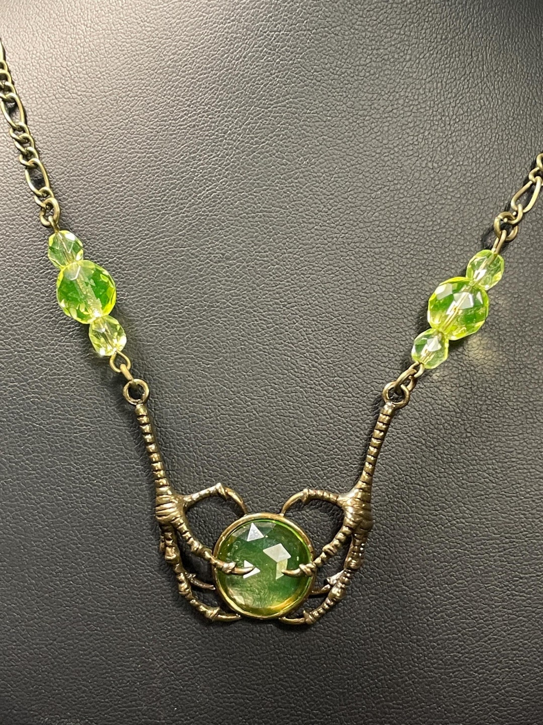 Uranium Glass Raven Talon Necklace, Antiqued Bronze, UV Reactive - Etsy