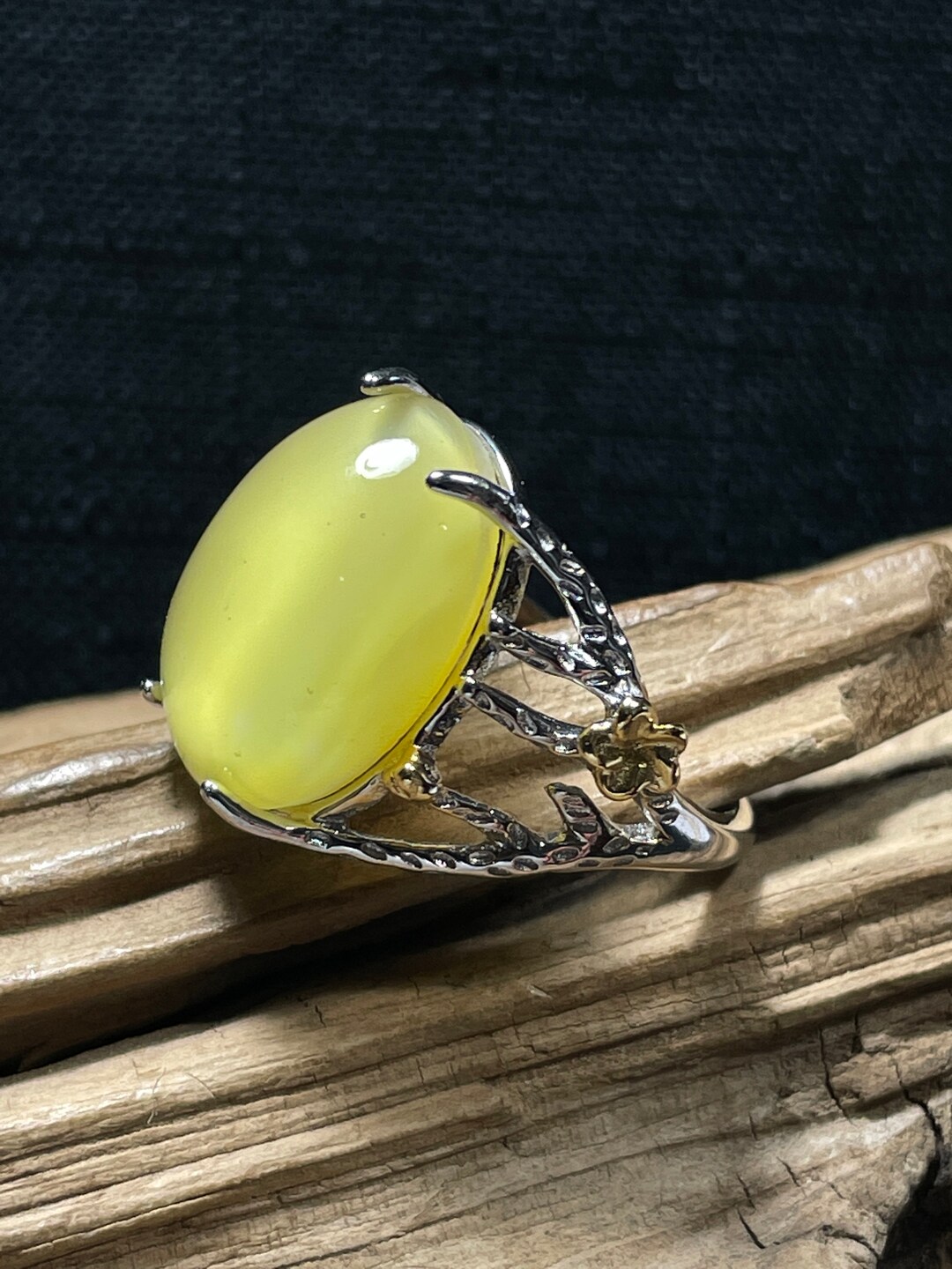 Uranium Glass Ring, Adjustable 925 Sterling Silver, UV Reactive - Etsy