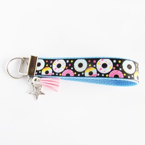 Glittered Donut Key Fob - Doughnut Key Fob Wristlet - Doughnut Keychain ...