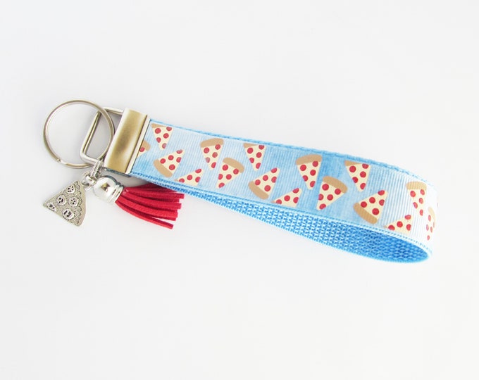 Clay Pizza Keychain - Etsy