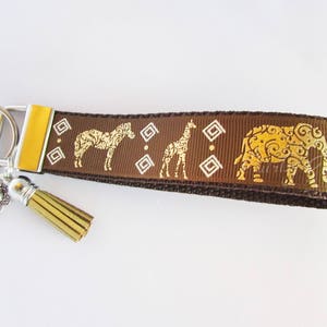 Safari Animal Key Fob -african Animal Key Fob - Safari Keychain ...