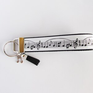 Music Themed Key Fob - Music Note Keychain - Black and White Music ...
