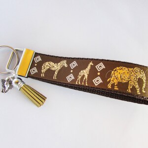 Safari Animal Key Fob -african Animal Key Fob - Safari Keychain ...