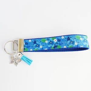 Blue Flower Key Fob - Flower Keychain - Flower Wristlet - Floral Print ...