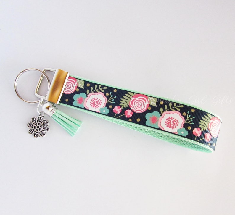 Navy Floral Key Fob - Flower Key Fob -floral Keychain - Floral Wristlet ...