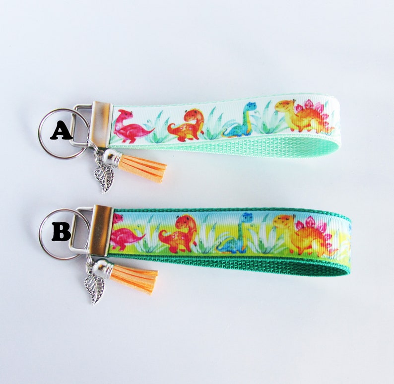 Dinosaur Key Fob - Dinosaur Keychain - Tyrannosaurus - Triceratops ...
