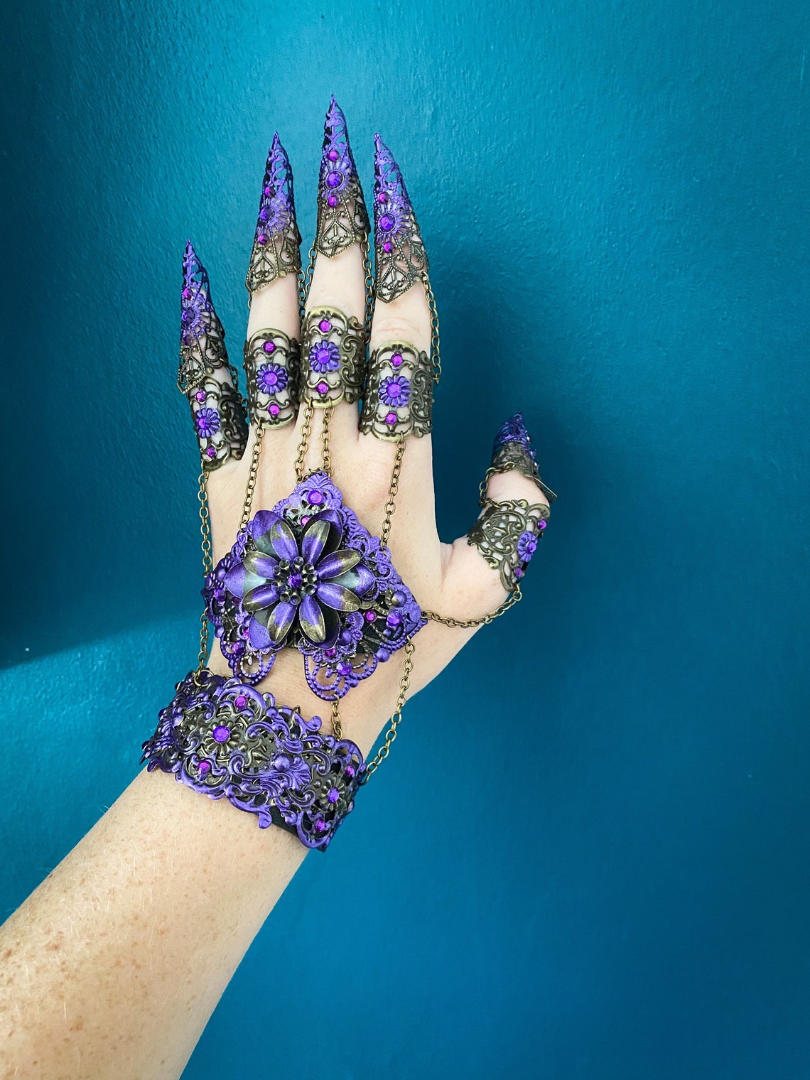 Purple Witch Claw Rings - Full Hand Armour - Halloween Costume - Nails ...