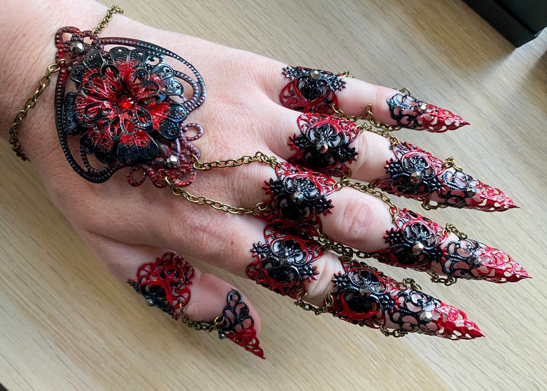 Full Hand Piece - Adjustable Finger Rings - Metal Glove - Gothic Claw ...