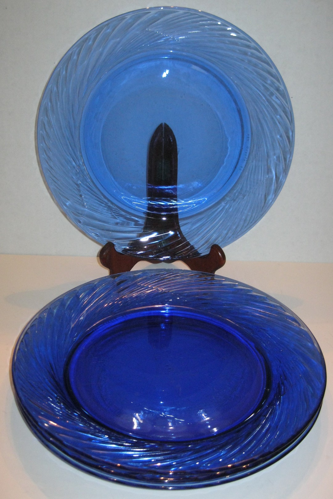 Vintage Glass Cobalt Blue Dinner Plates Pyrex Festiva Corelle Swirl 10 ...