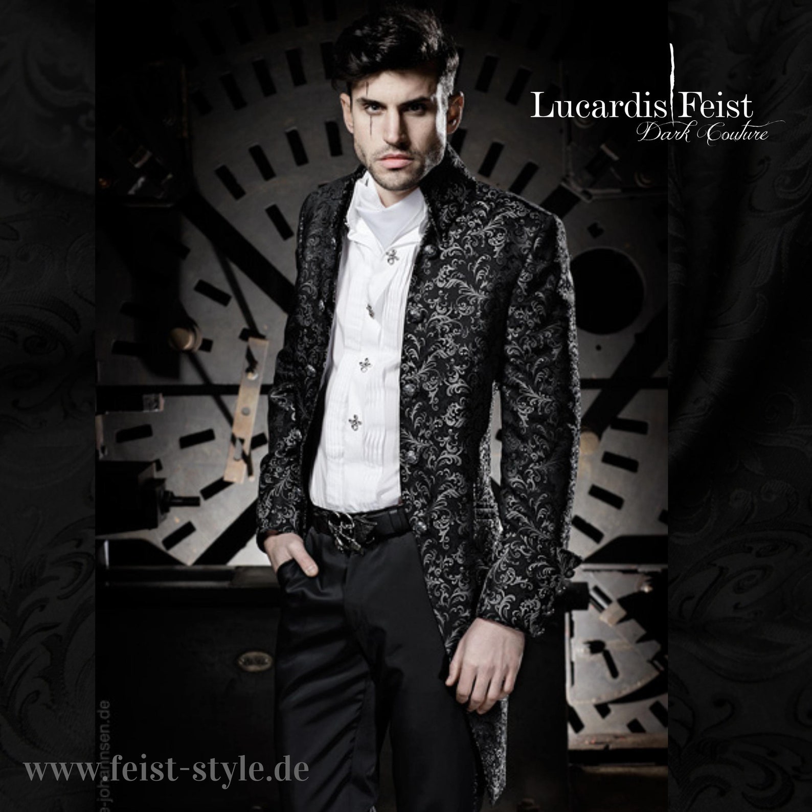 Legendary Steampunk Tailcoat in Silver / Groom Frock From Wedding ...