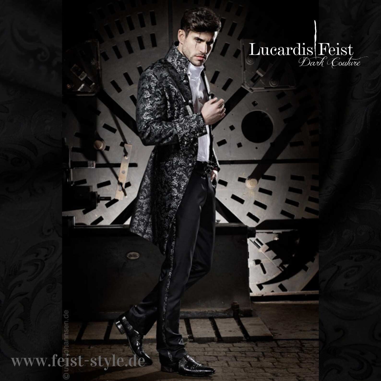 Legendary Steampunk Tailcoat in Silver / Groom Frock From Wedding ...