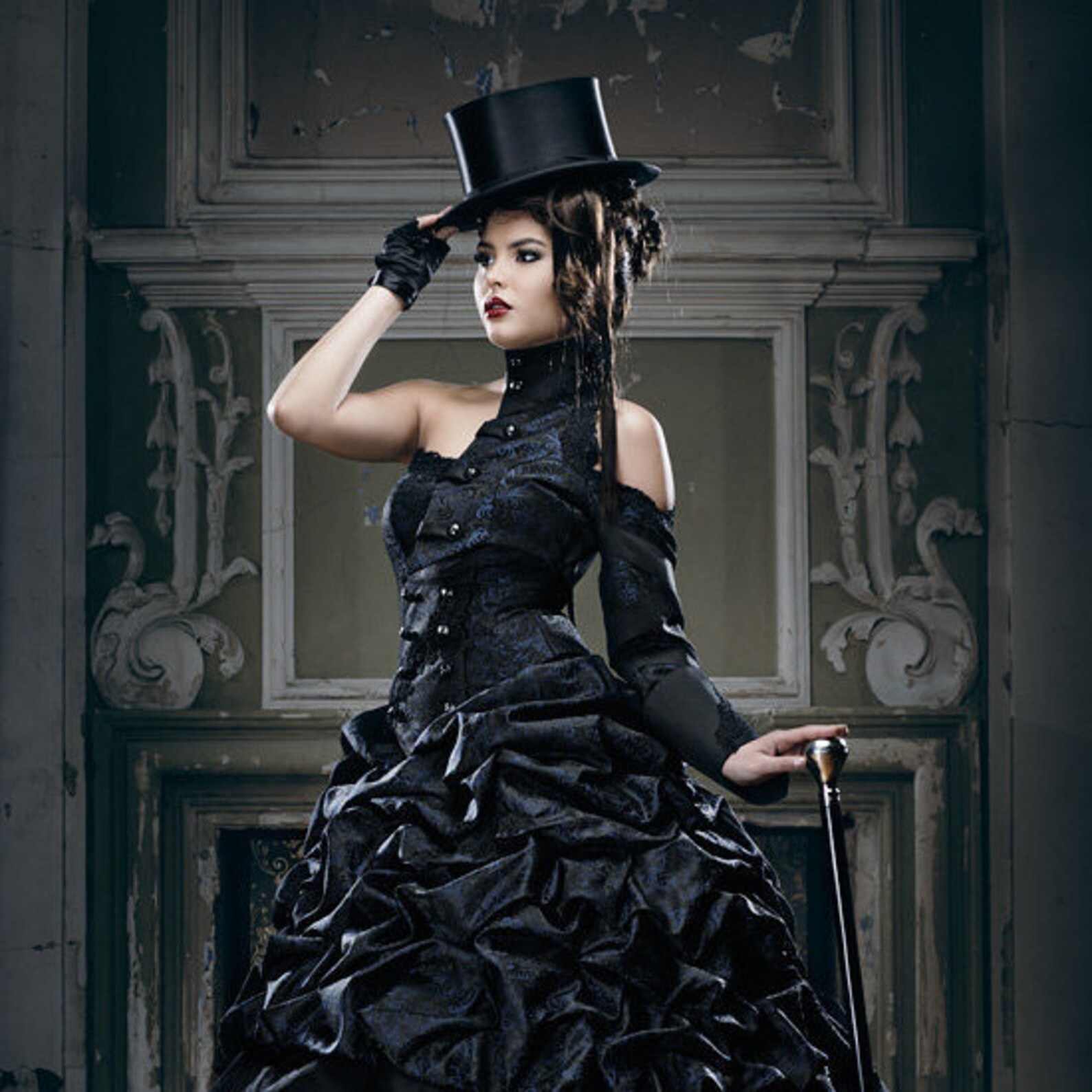 Extraordinary Black Gothic Wedding Gown, Extravagant Wedding Gown ...