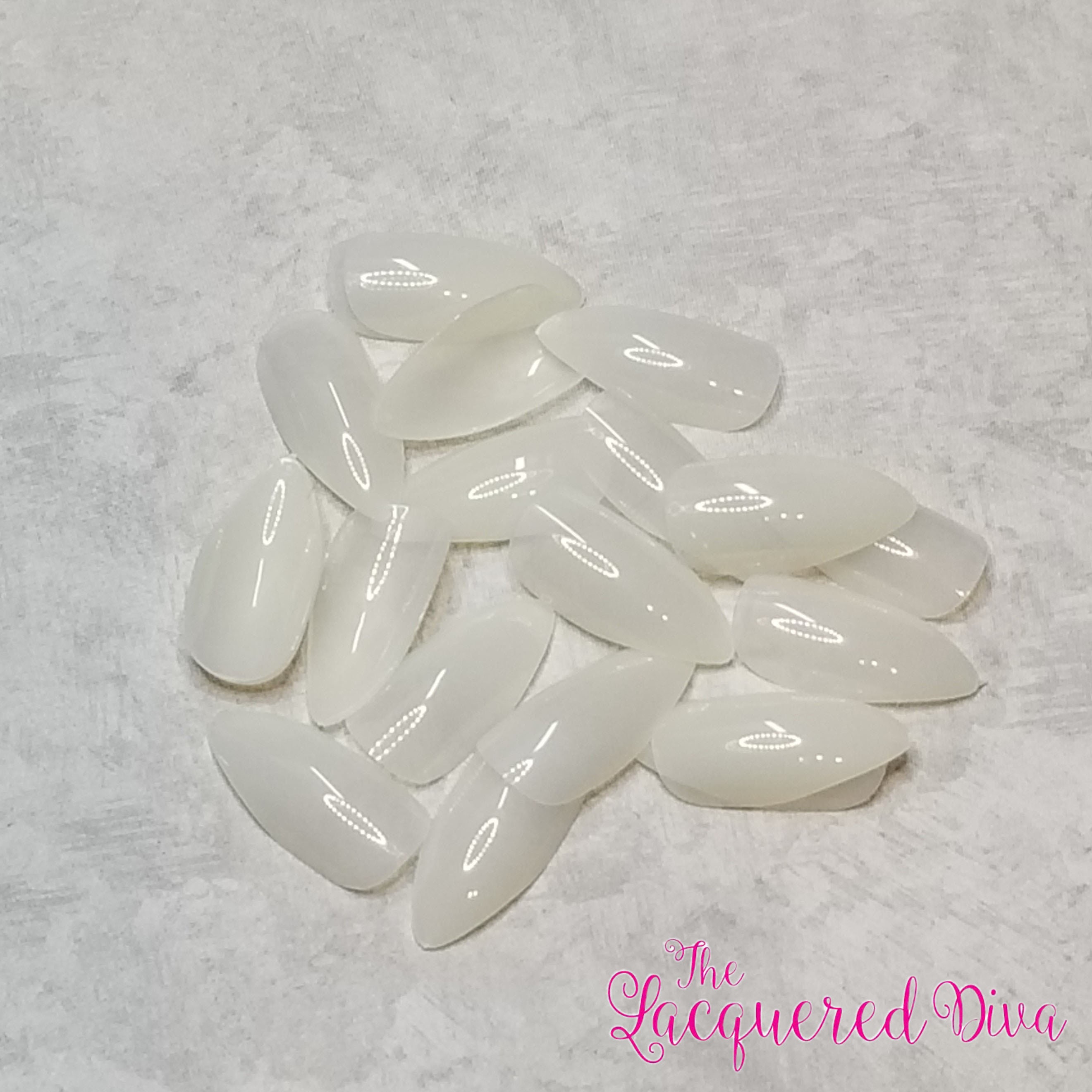 Short Stiletto Full Cover Nail Tips 100 Count Free Shipping!! Thin ...