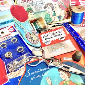 Vintage Sewing Notions & Tools Bundle, Sewing Kits/vintage, Sewist Gift ...