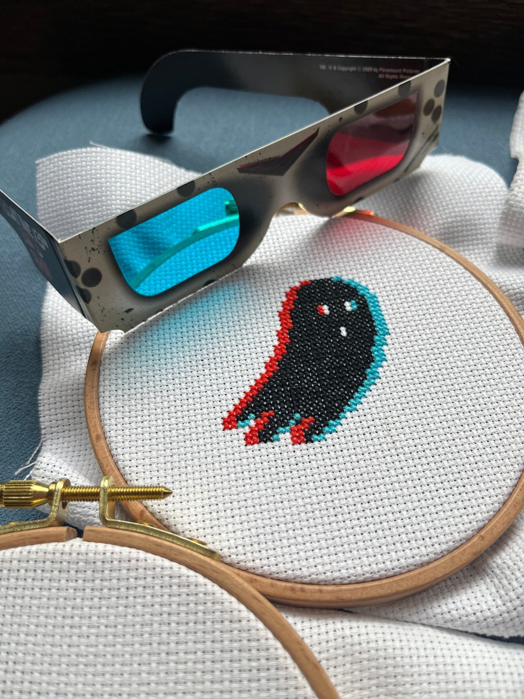 Black Bat 3D Cross-stitch Pattern, 3D Anaglyph Effect Cross-stitch ...
