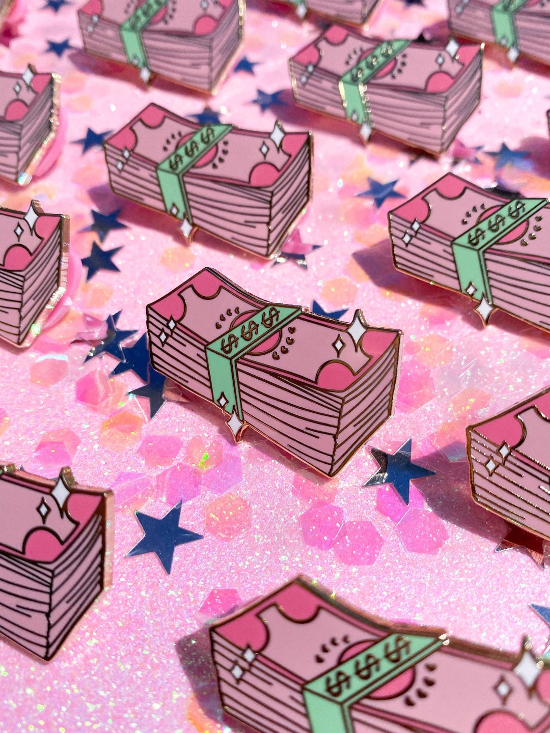 Pink Money Stack Enamel Pin | Gift Bag Jacket Hard Enamel Pin Kawaii ...