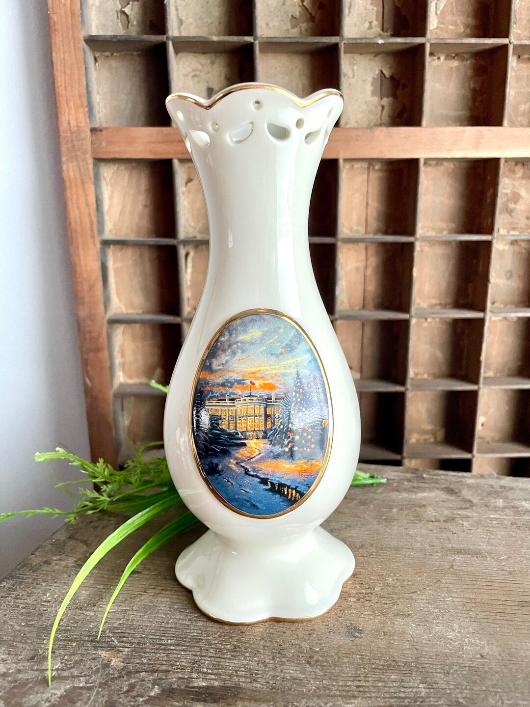 Avon Thomas Kinkade “the Lights of Liberty” - Etsy