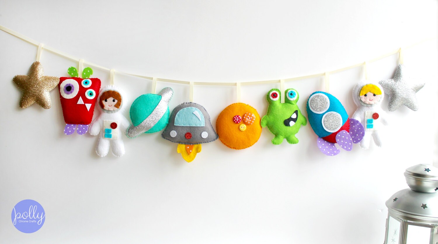 Felt Aliens and Astronauts Garland. Bright colourway. Space | Etsy