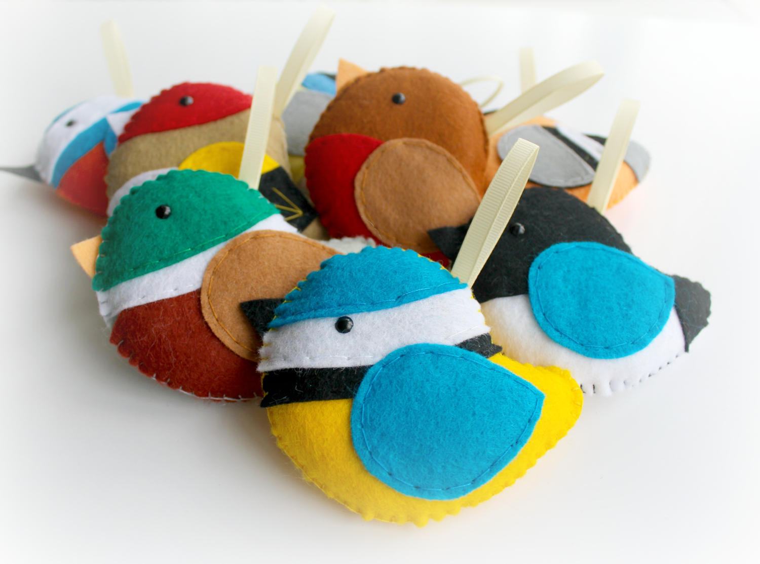 Make Your Own Felt British Birds Garland Kit. Craft Kit With Materials ...