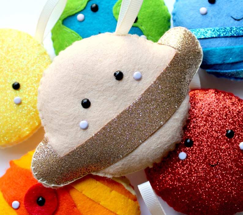 Make Your Own Felt Solar System Garland Kit. Space Garland. - Etsy