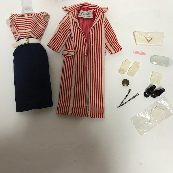 Vintage Barbie Compact - Etsy