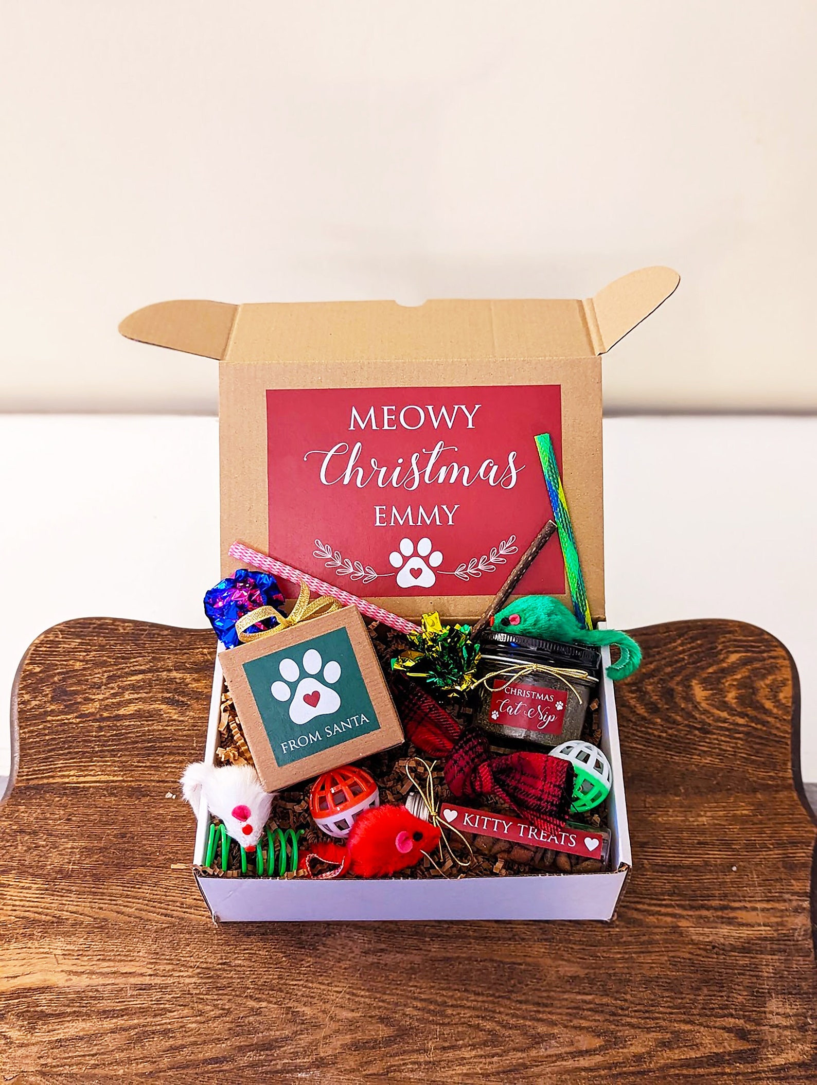 My 2024 Holiday Gift Guide for Cats and Cat Lovers - Summer’s Fabulous ...