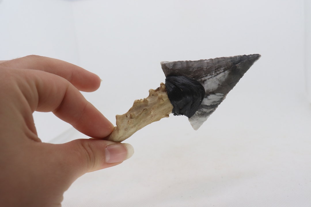 Flint Knapped Arkansas Novaculite Knife, Deer Antler Handle - Etsy