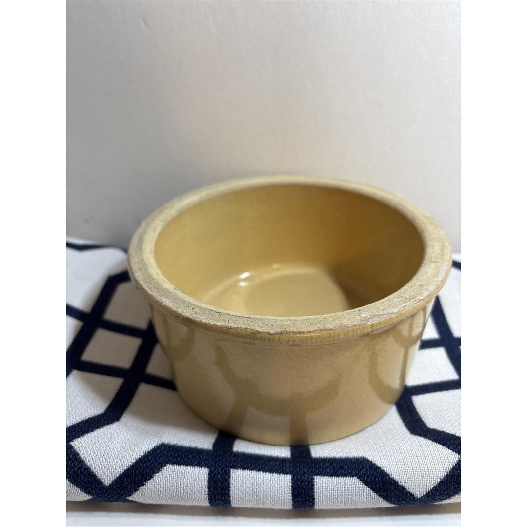 RRP Robinson Ransbottom Pottery Co. Roseville Ohio USA Crock Feeder Dog ...