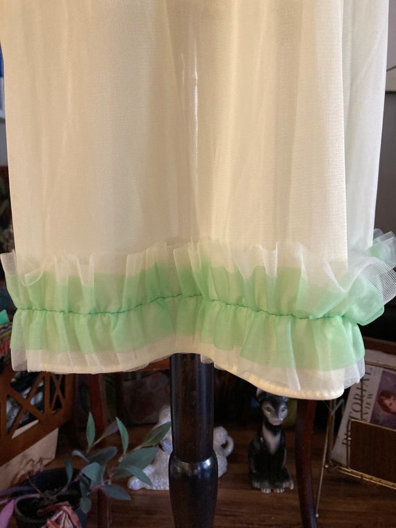 Look Vintage Lingerie Nightgown Slip Loungewea… Gem