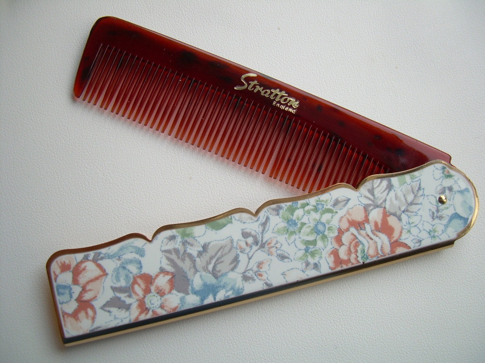 STRATTON England folding COMB in floral enamelled case with | Etsy
