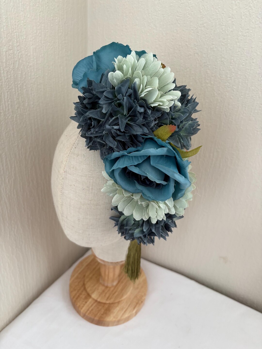 Large Modern Vintage Wired Cascade Hair Flower - Etsy