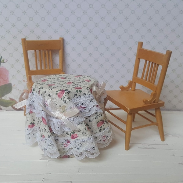 Dollhouse Table - Etsy