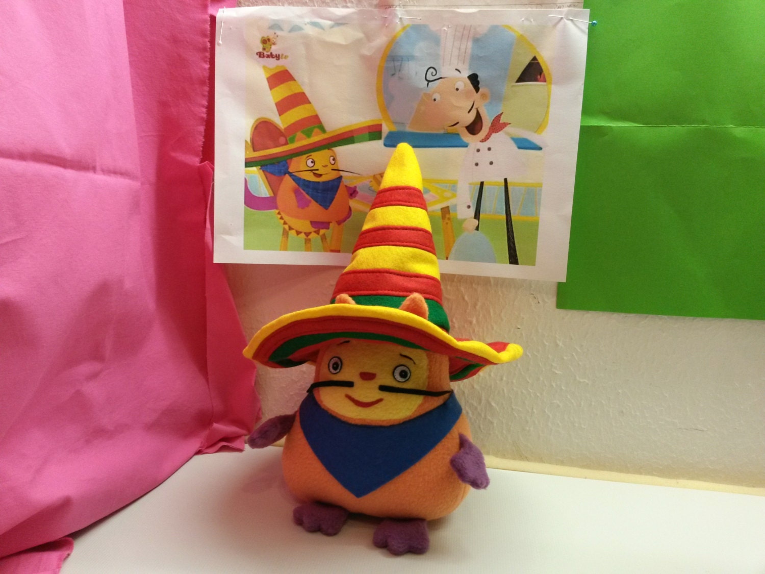 HUNGRY HENRY BABY TV Peluche Juguete Suave Hecho en Reino Unido Nuevo ...