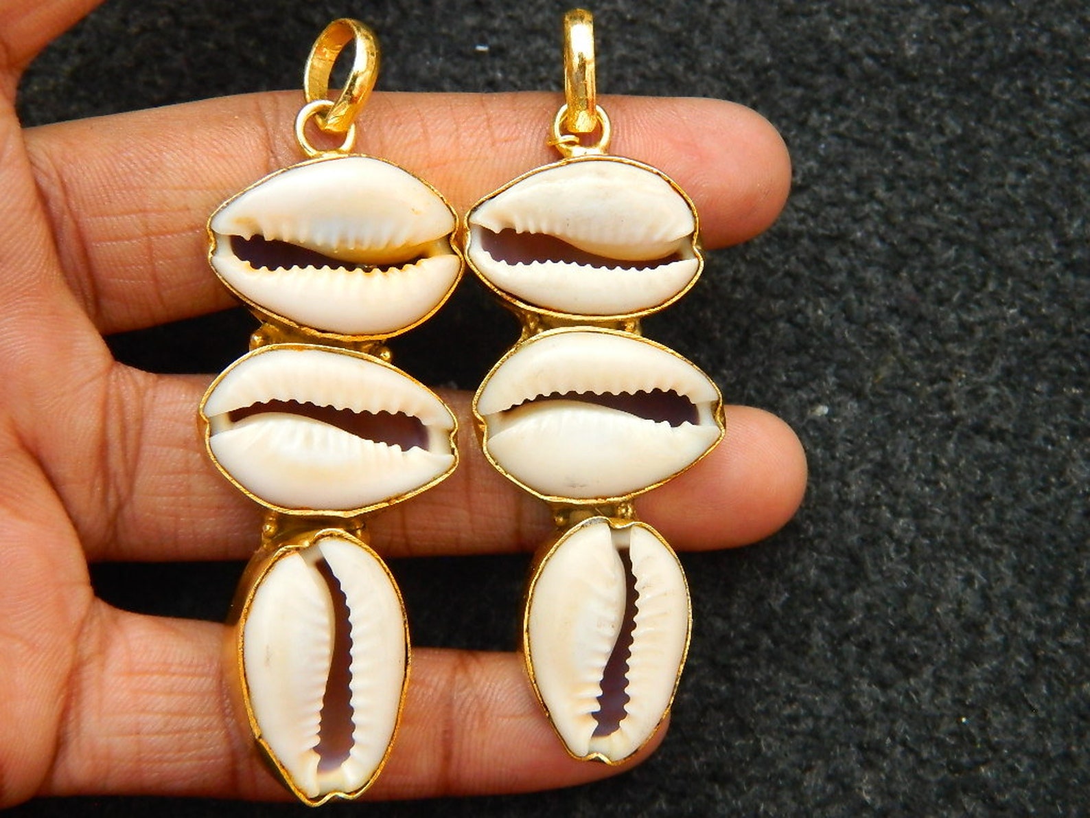 Gold Plated Cowrie Shell Pendant, Vintage Style Jewelry Supply (72mm ...