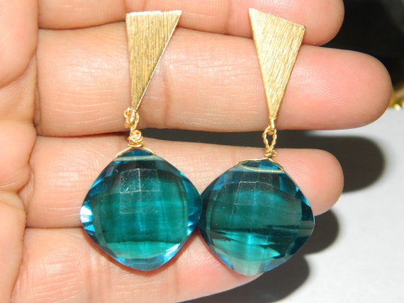 Teal Green & London Blue Color Synthetic Stones Faceted - Etsy