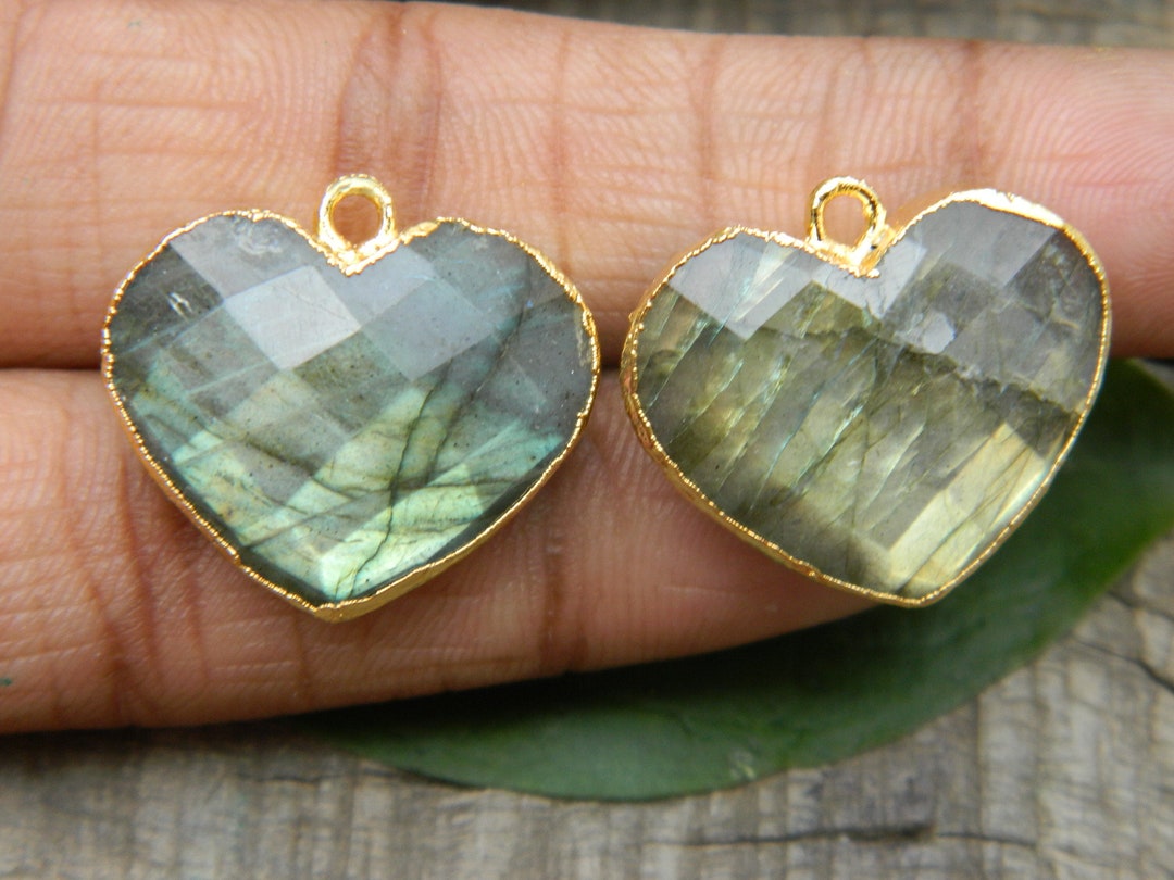 Labradorite Heart Pendant, Gold Electroplated Gemstone (19x21 Mm) - Etsy