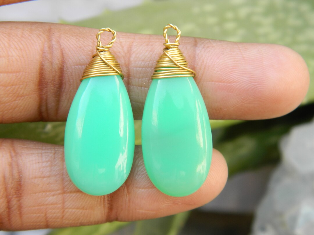Natural Chrysoprase & Red Color Synthetic Stones Smooth Pears ...