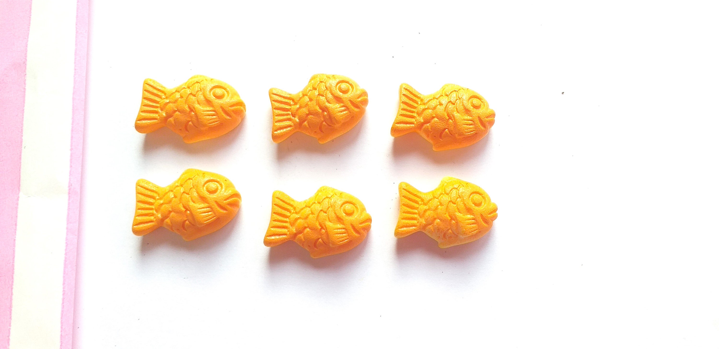 5/10/20pcs kawaii fish biscuit cabochons no hole - Etsy 日本