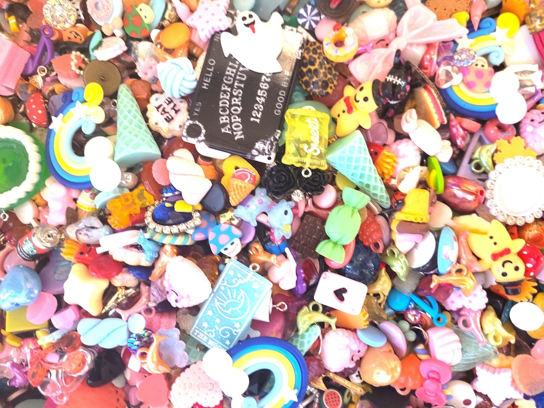 10,20,50,100,1000pcs RANDOM Mix Bead , Cabochon and Charm Set CLEARANCE ...