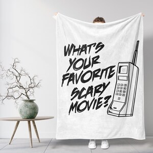Scream Blanket, Whats Your Favorite Scary Movie, Woodsboro, Scary Movie ...