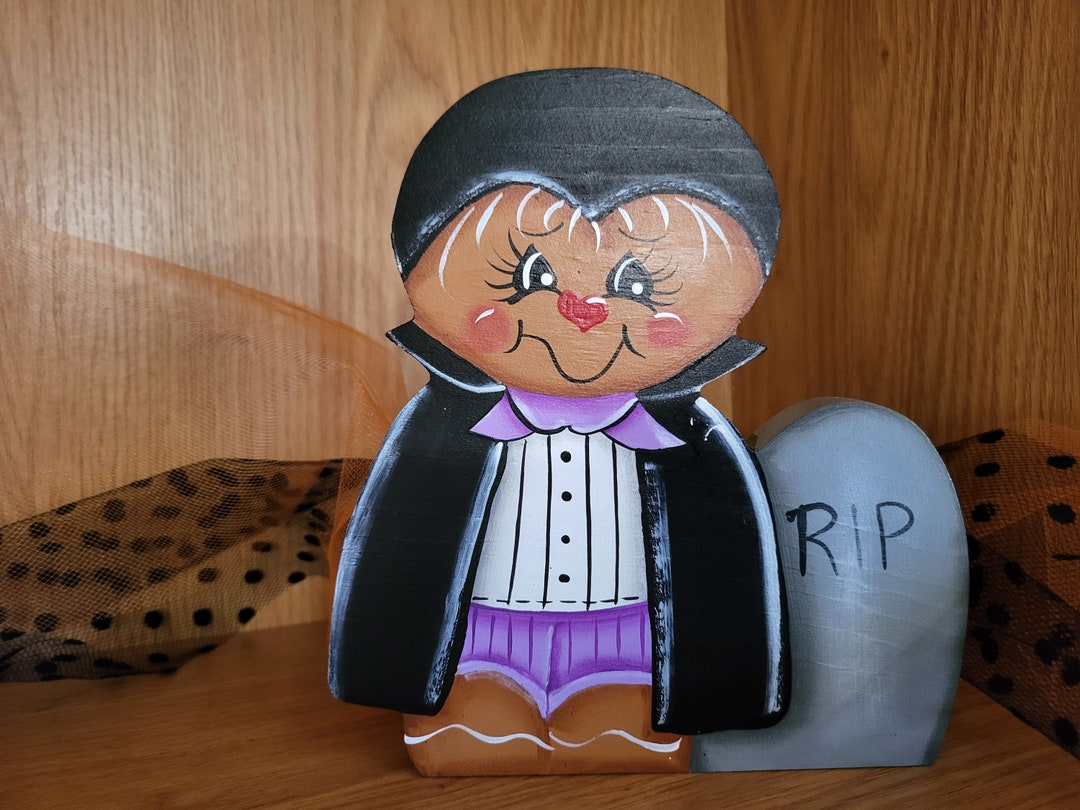 Gingerbread "dracula" - Etsy