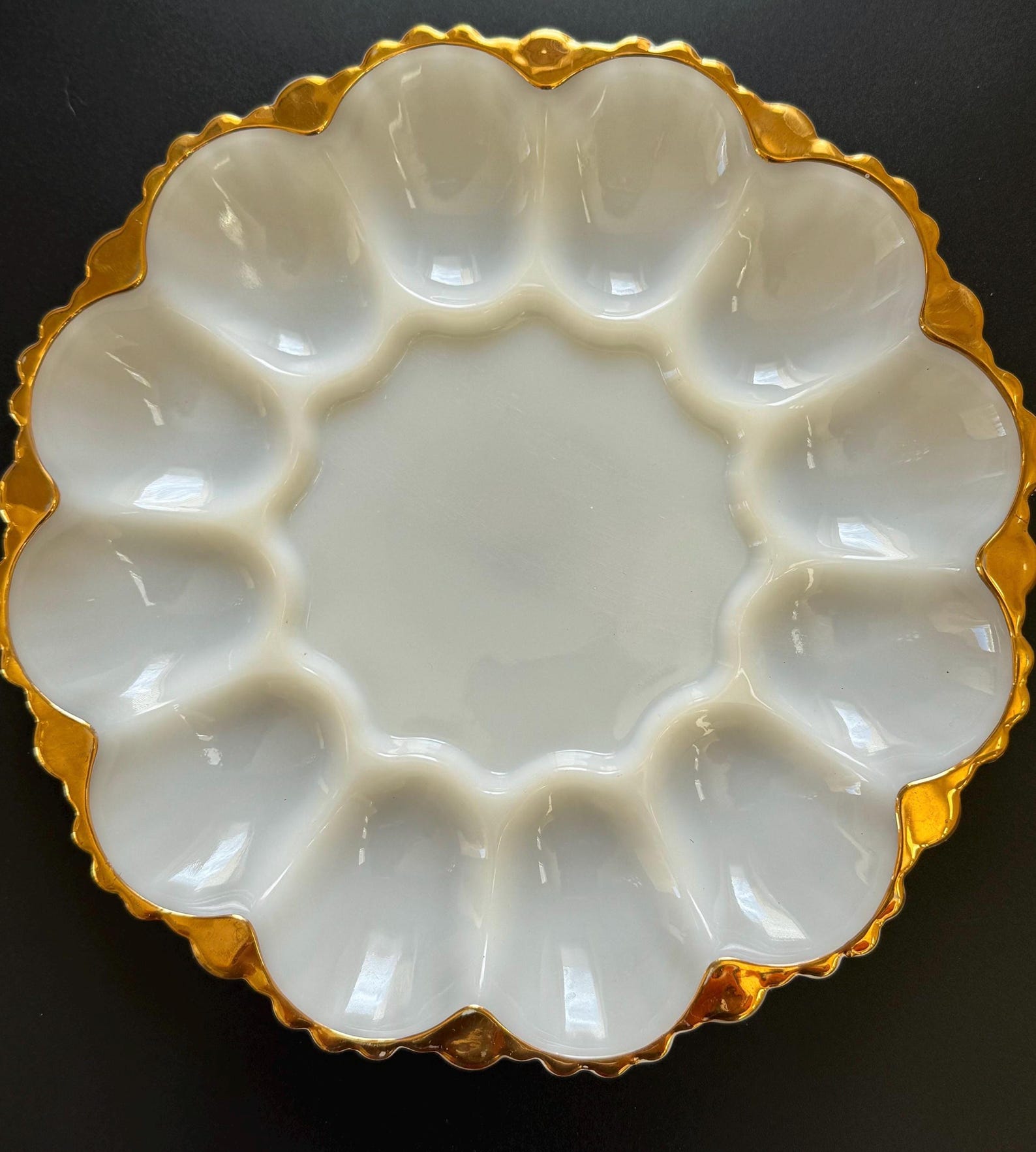 Vintage Milk Glass Deviled Egg Platter With Gold Trim – Indiana Glass Style - Etsy