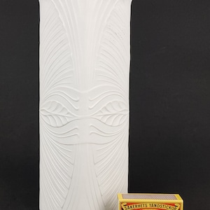 Vintage KAISER PORZELLAN Biscuit Porcelain Vase 1442-23 West German ...