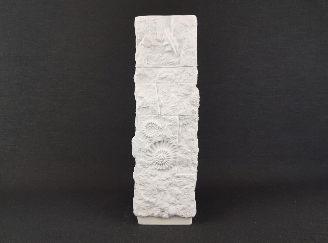 Vintage AK KAISER Biscuit Porcelain Op Art Vase 135 With Fossil Shell ...