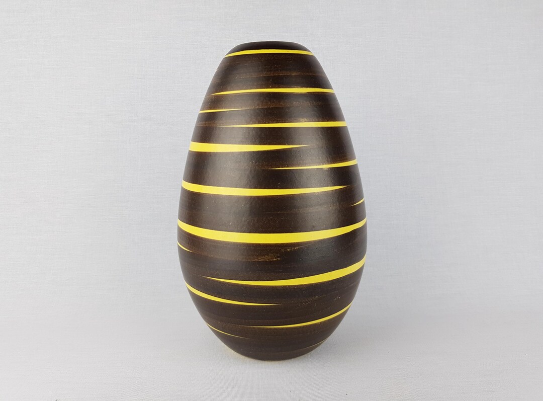 Vintage ILKRA EDEL KERAMIK Vase With KAIR0 Decor 222/25 West German ...