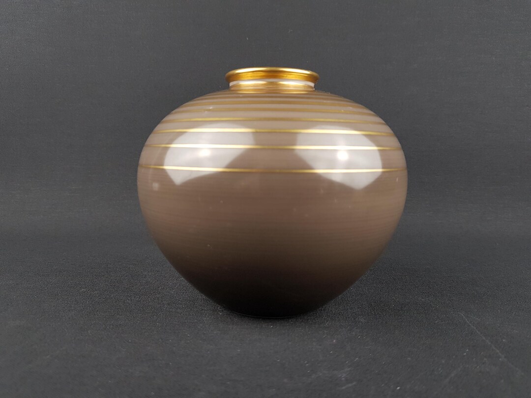 Art Deco FURSTENBERG PORZELLAN Taupe Ball Vase With Golden Stripes ...