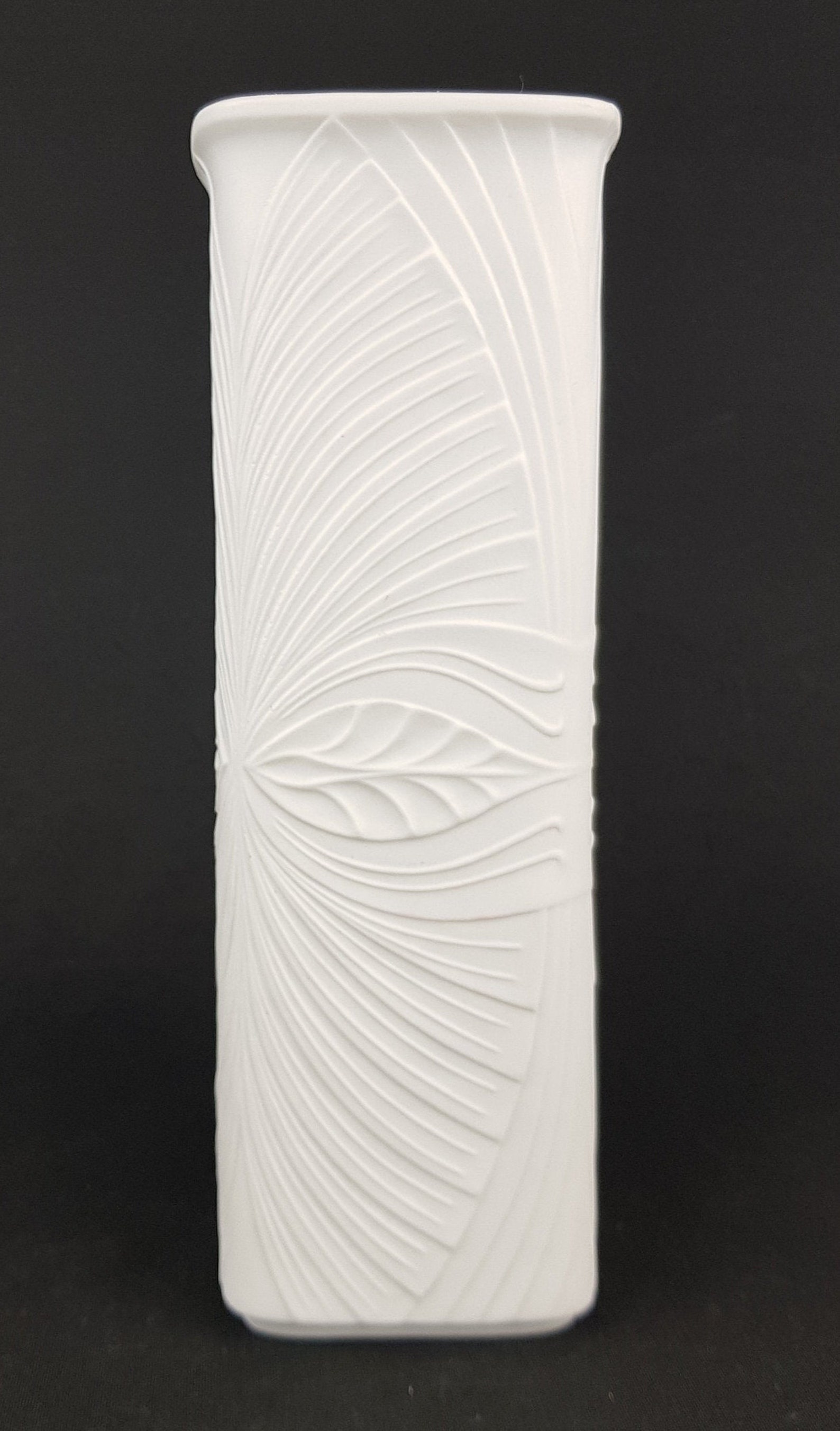 Vintage KAISER PORZELLAN Biscuit Porcelain Vase 1442-23 West - Etsy