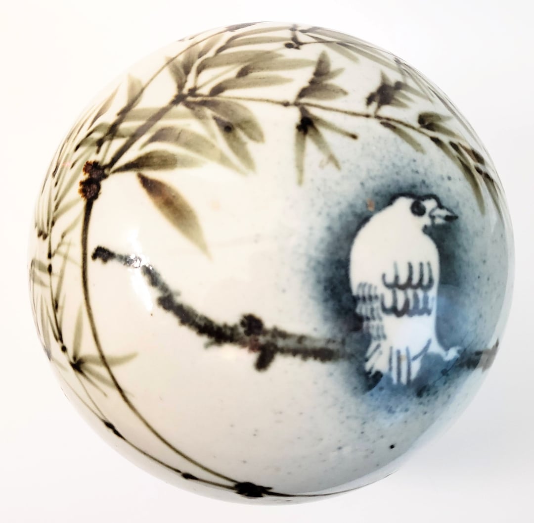 Vintage Tom Coleman Pottery LARGE 8 Brushed Porcelain Round Covered ...