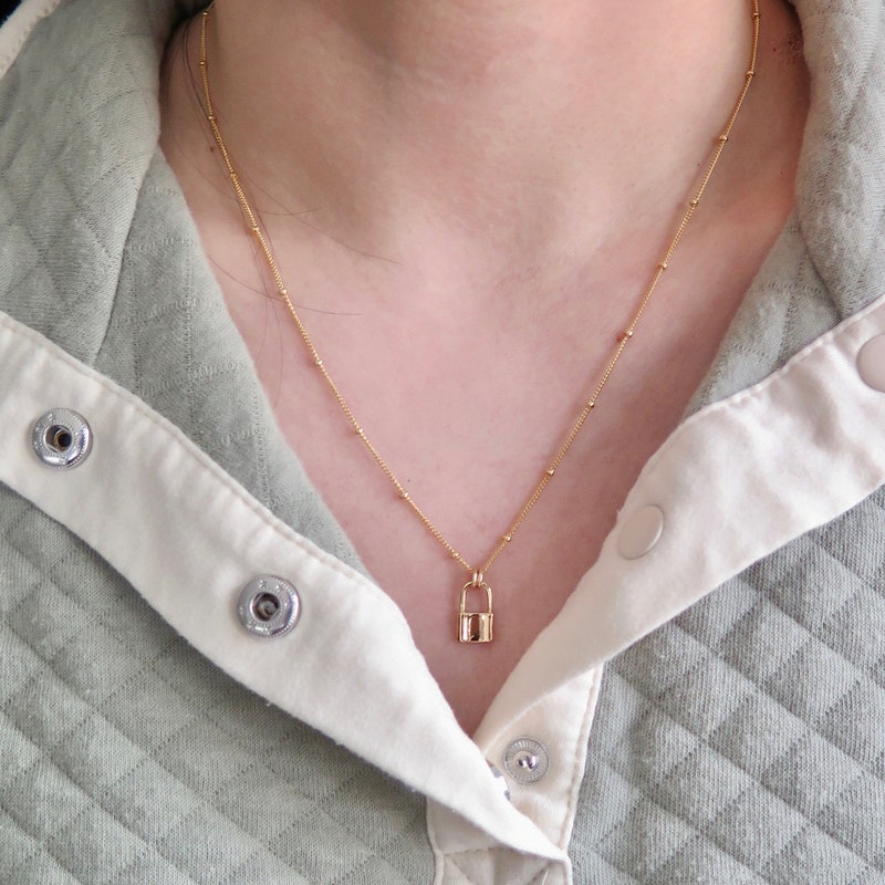 Padlock Necklace - Etsy